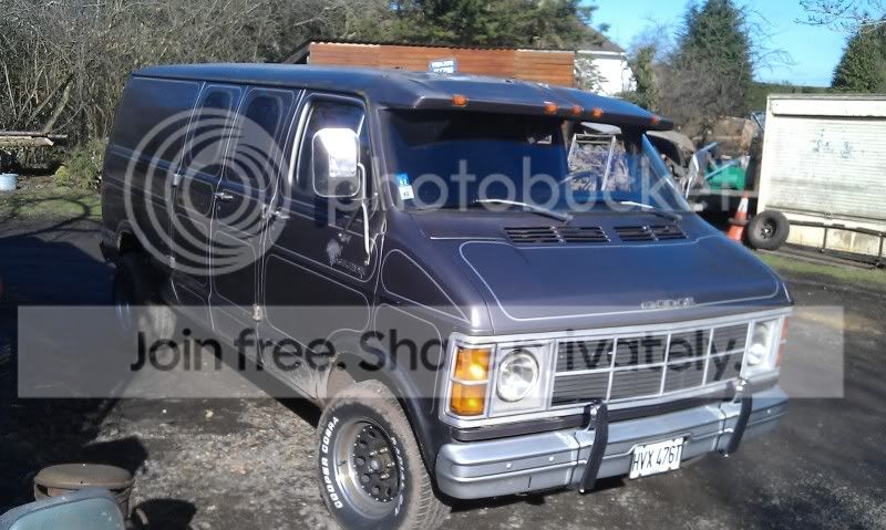 1979 Dodge panel van The double Dutch Bus | Retro Rides