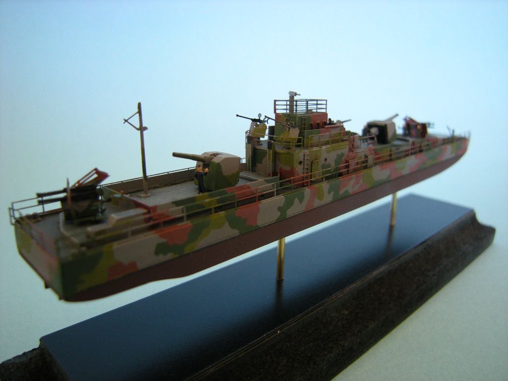 German Kriegsmarine FLAK Barge - Maritime WWII - Britmodeller.com