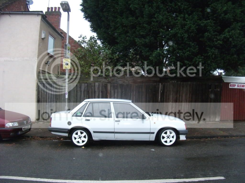 1989 vauxhall nova saloon, kettering, £500 | Retro Rides