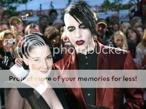 Elvis' daughter Lisa attends wedding of Marilyn Manson: dpelvisnews ...