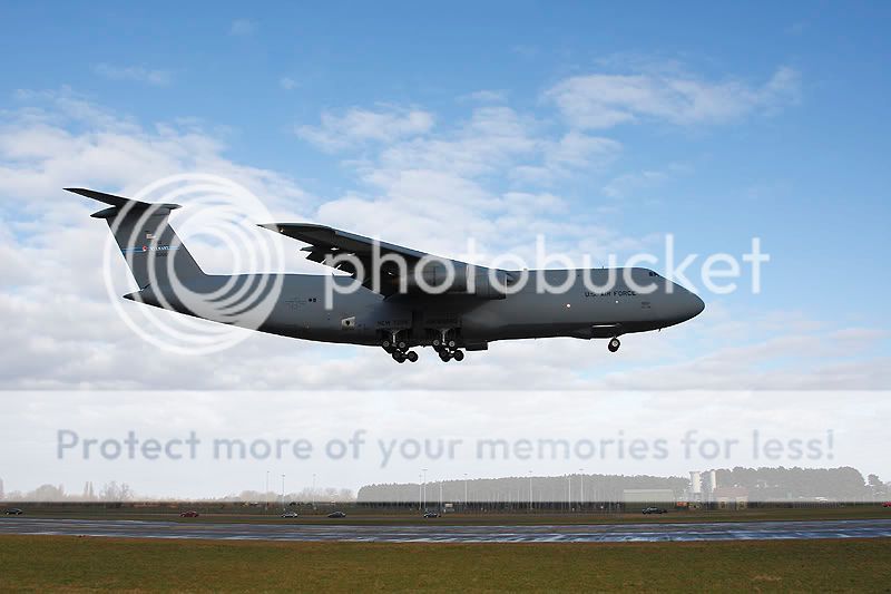 110.02.10 Murky day at the Hall - UK Airshow Review Forums