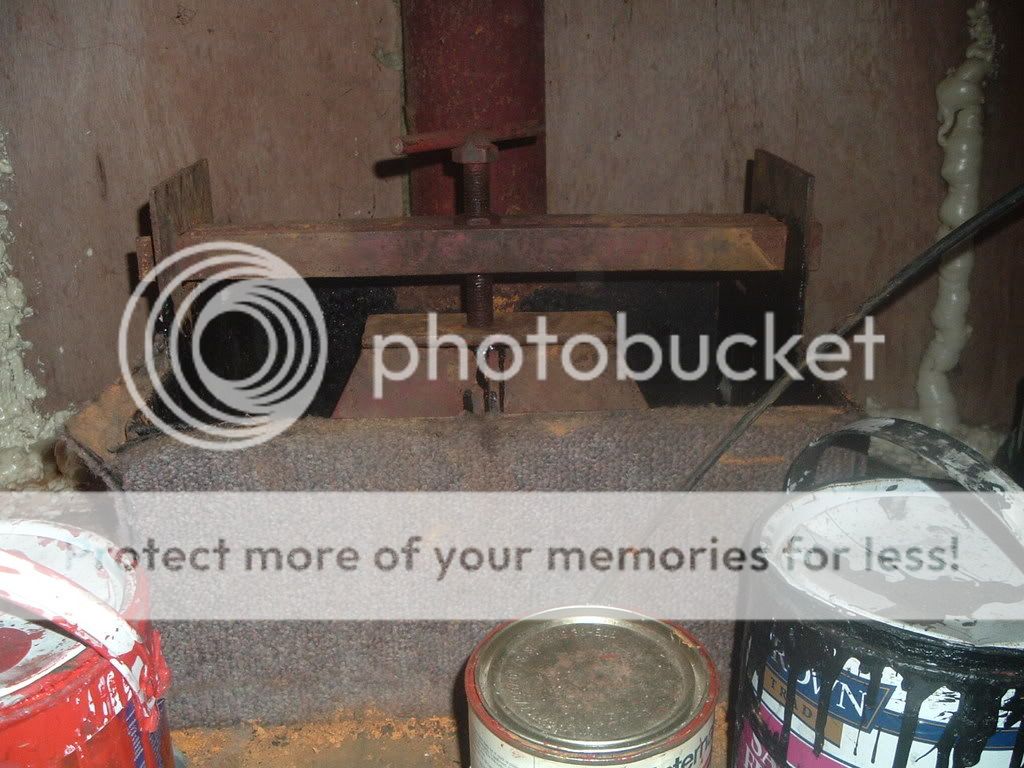 Weed-hatch freeboard - Boat Equipment - Canal World