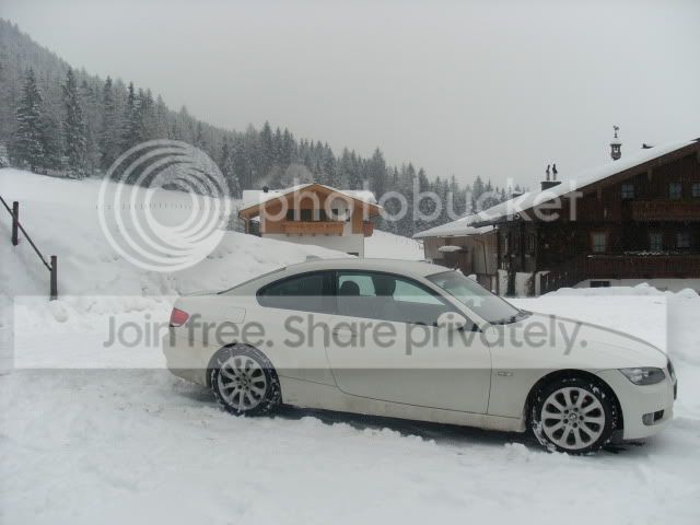 E92 Alpine Weiss - Snow pics - BMWDriversForum